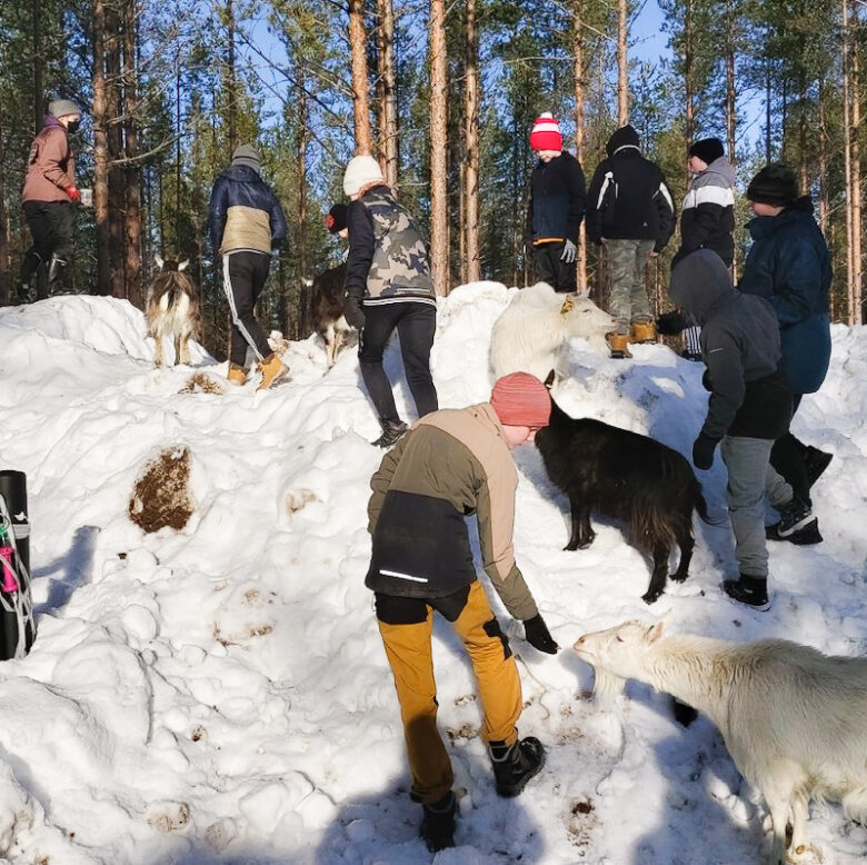 TUL lasten ja nuorten leiri ensikertaa Piispalassa | Suomen Työväen ...