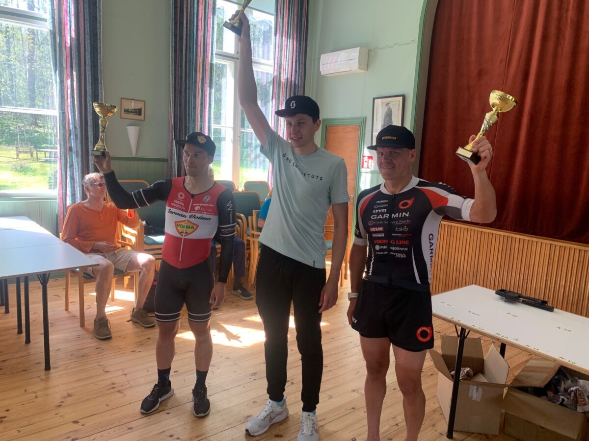 Länsi-Uudenmaan kovatasoisessa pyöräilyn tempokilpailussa murskattiin ...